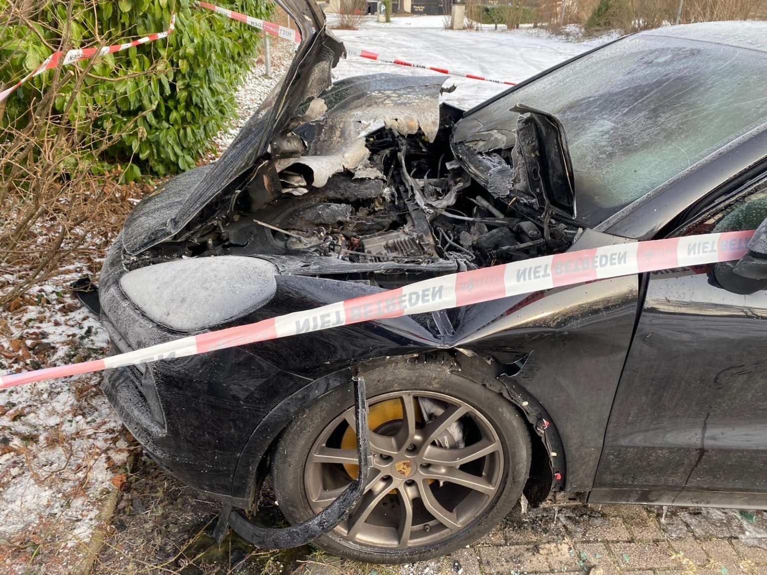 Wat rest is een hoopje schroot… - WegdamNieuws